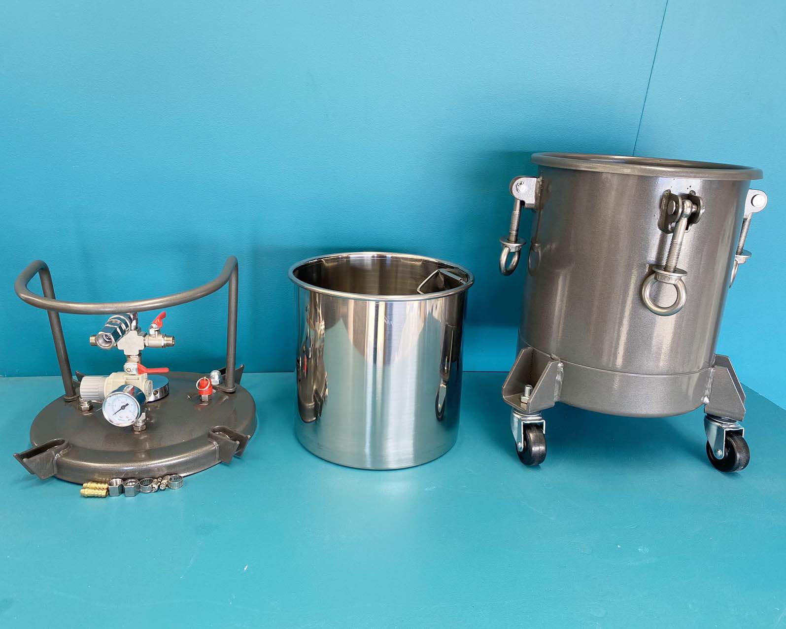 10 Litre Pressure Pot & Lining Pot - Set Up For Resin Casting / Stabil